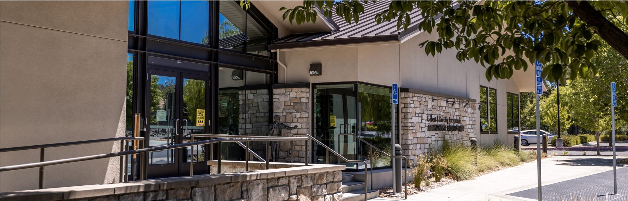 About | Hanna Center